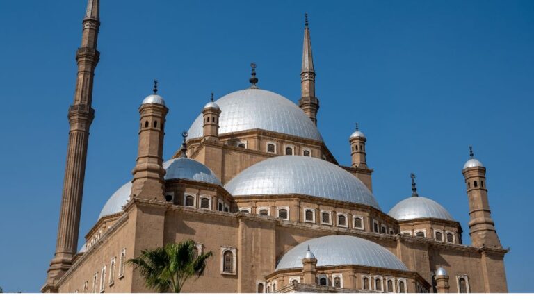 15 Powerful Dua After Salah: List of Adhkar After Prayer | Greentech ...