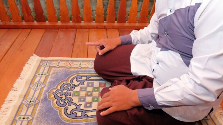 Qiyam Al Layl— Night Prayers in Ramadan: Complete Guide | Greentech ...